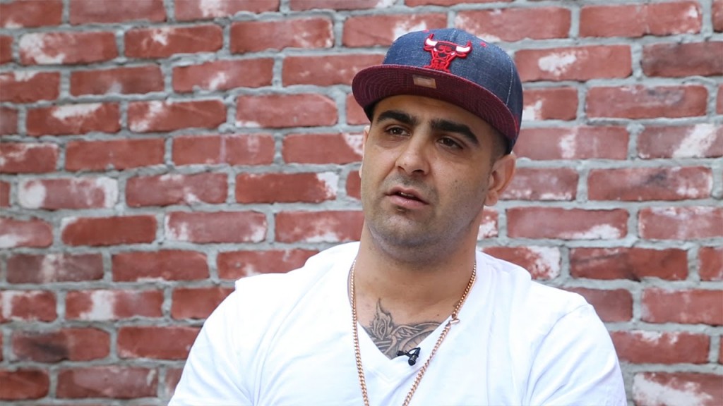 Personal Favorite Rap Battles Part 4: Dizaster vs. The Saurus - Pop ...