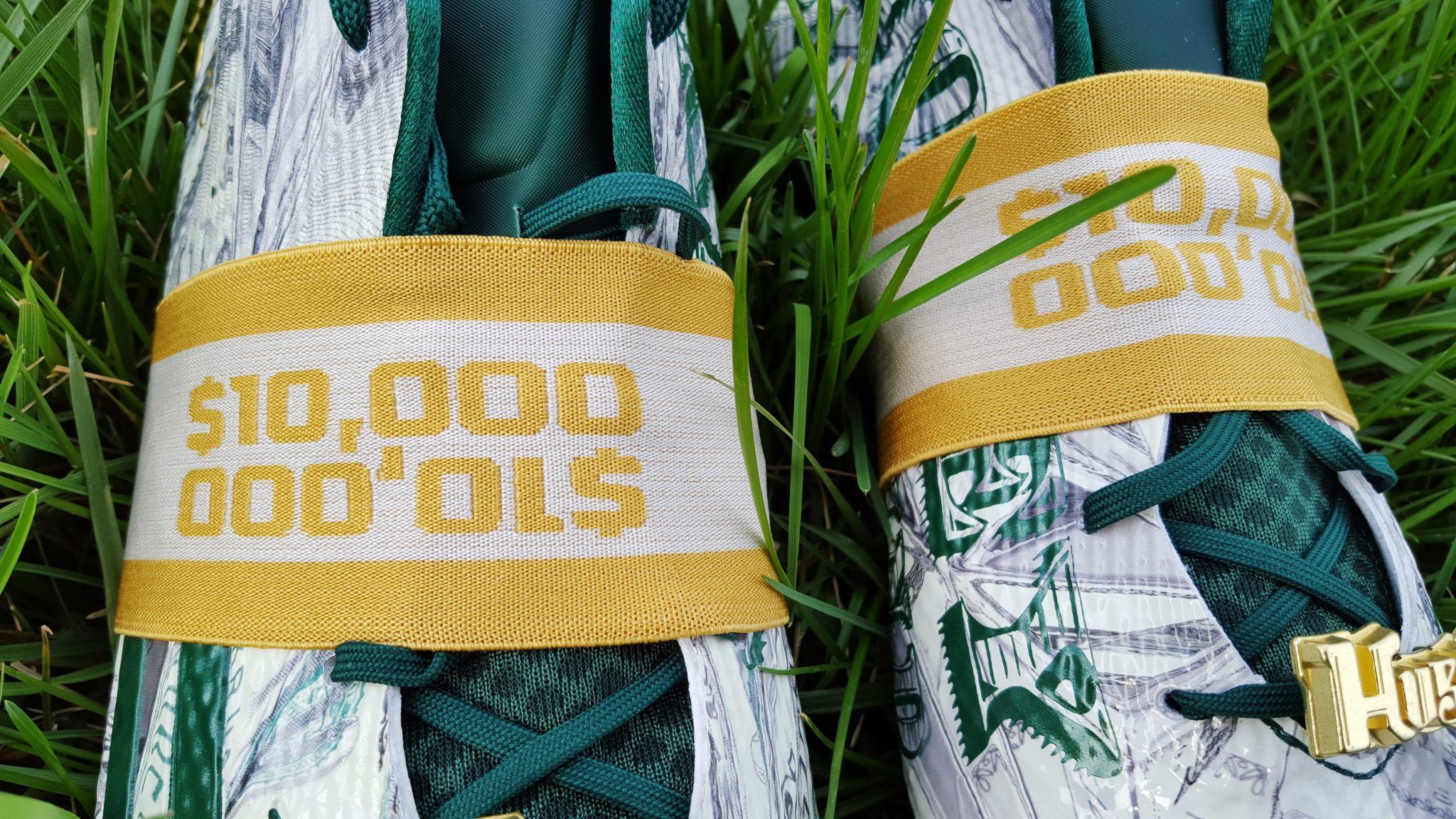 Look Closer presents... adidas adizero 5-Star 5.0 Snoop Money Cleat ...