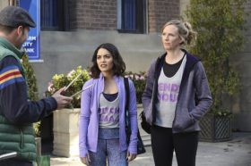 Powerless Season 1 Review: 1.6: I'ma Friend You - Hardwood and Hollywood