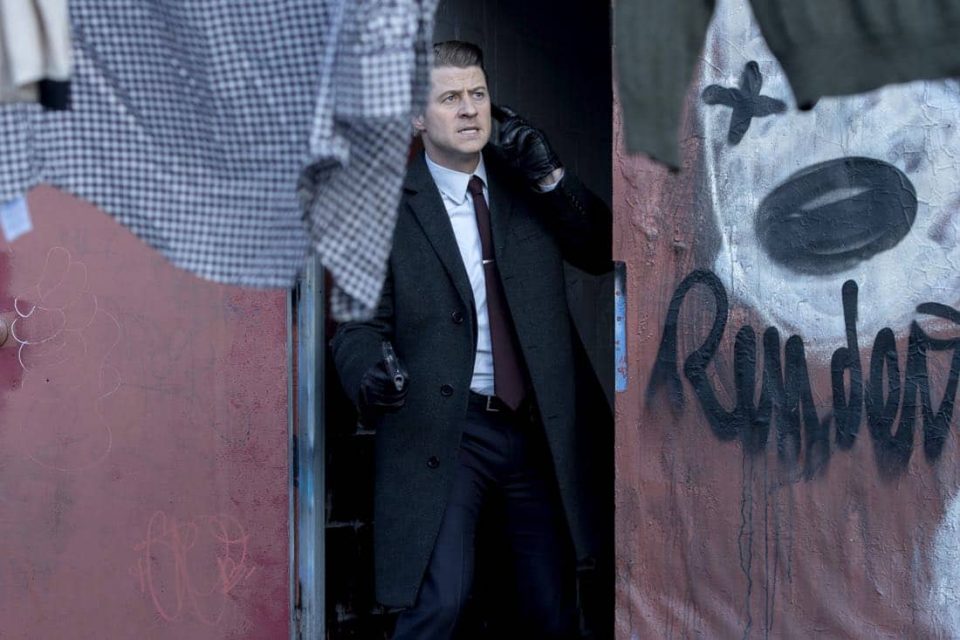 Gotham Season 4 Review: 4.18: That’s Entertainment - Hardwood and Hollywood